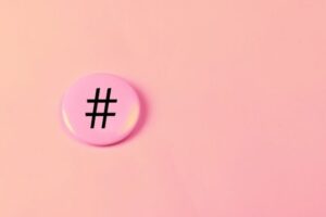 How to Use Hashtags on Social Media : Beginner’s Guide - Social Puffin
